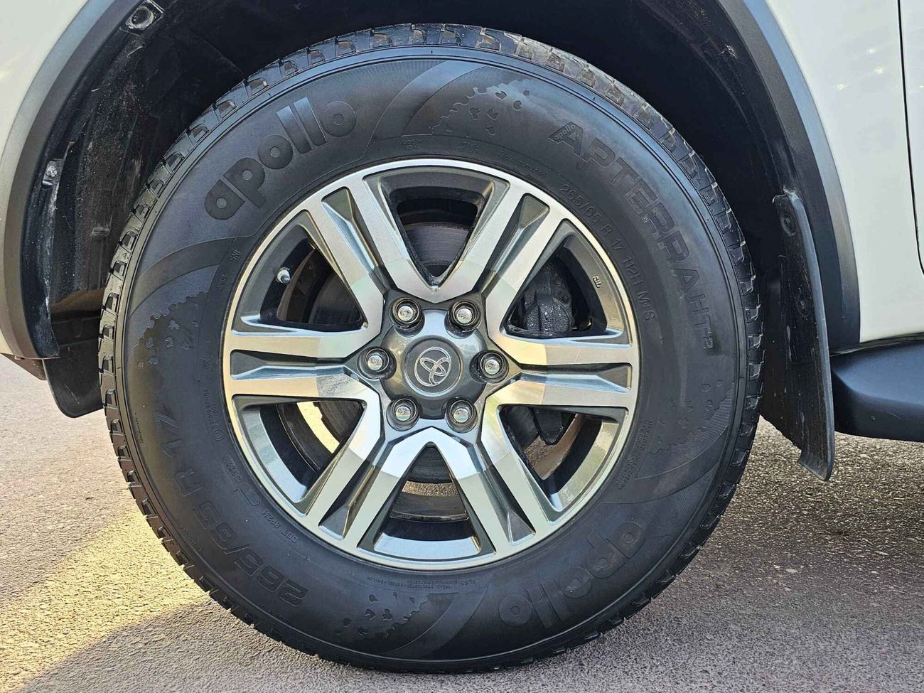 Used Toyota Fortuner EXR V4/ 4WD/ DVD REAR CAMERA/ LEATHER SEATS ...