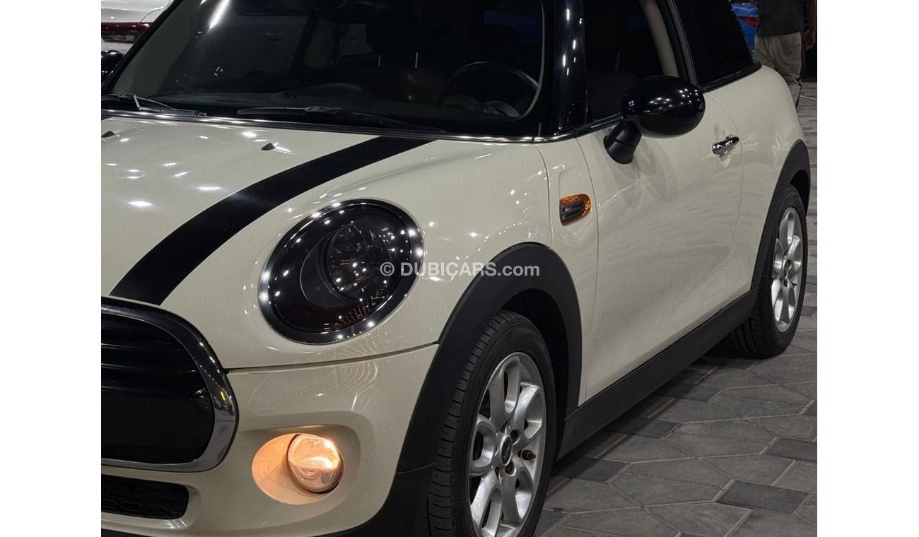 Used Mini Cooper Coupé 2018 for sale in Dubai - 812716