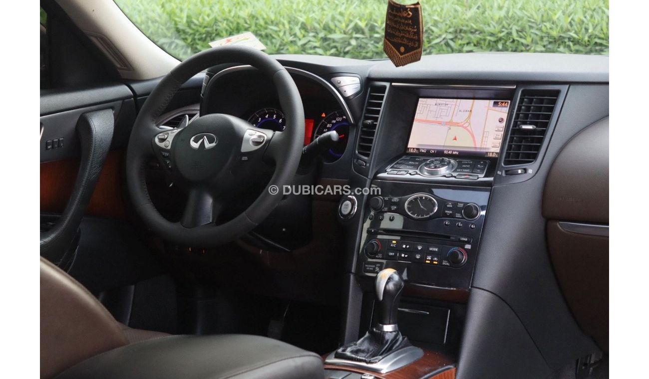 Used Infiniti FX35 Inviniti FX35 GCC 5 Cameras Full option very clean ...