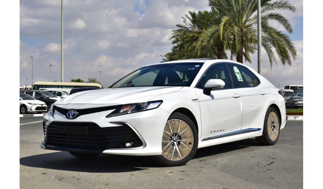 New Toyota Camry GLE Hybrid 2.5l Automatic 2023 for sale in Dubai - 581076