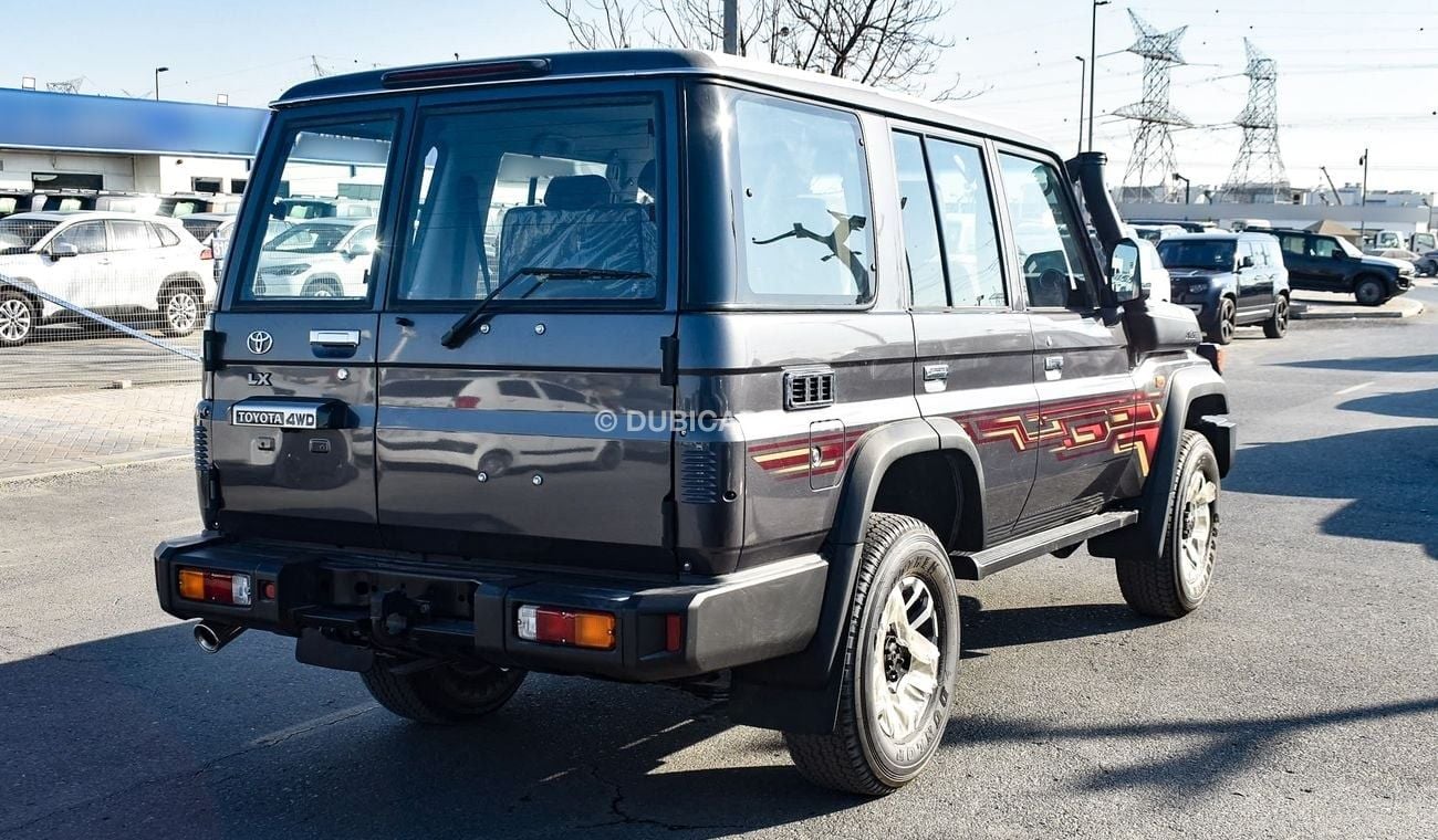 New Toyota Land Cruiser 70 LC76 Hardtop 2.8L Diesel Full Option 2024 ...