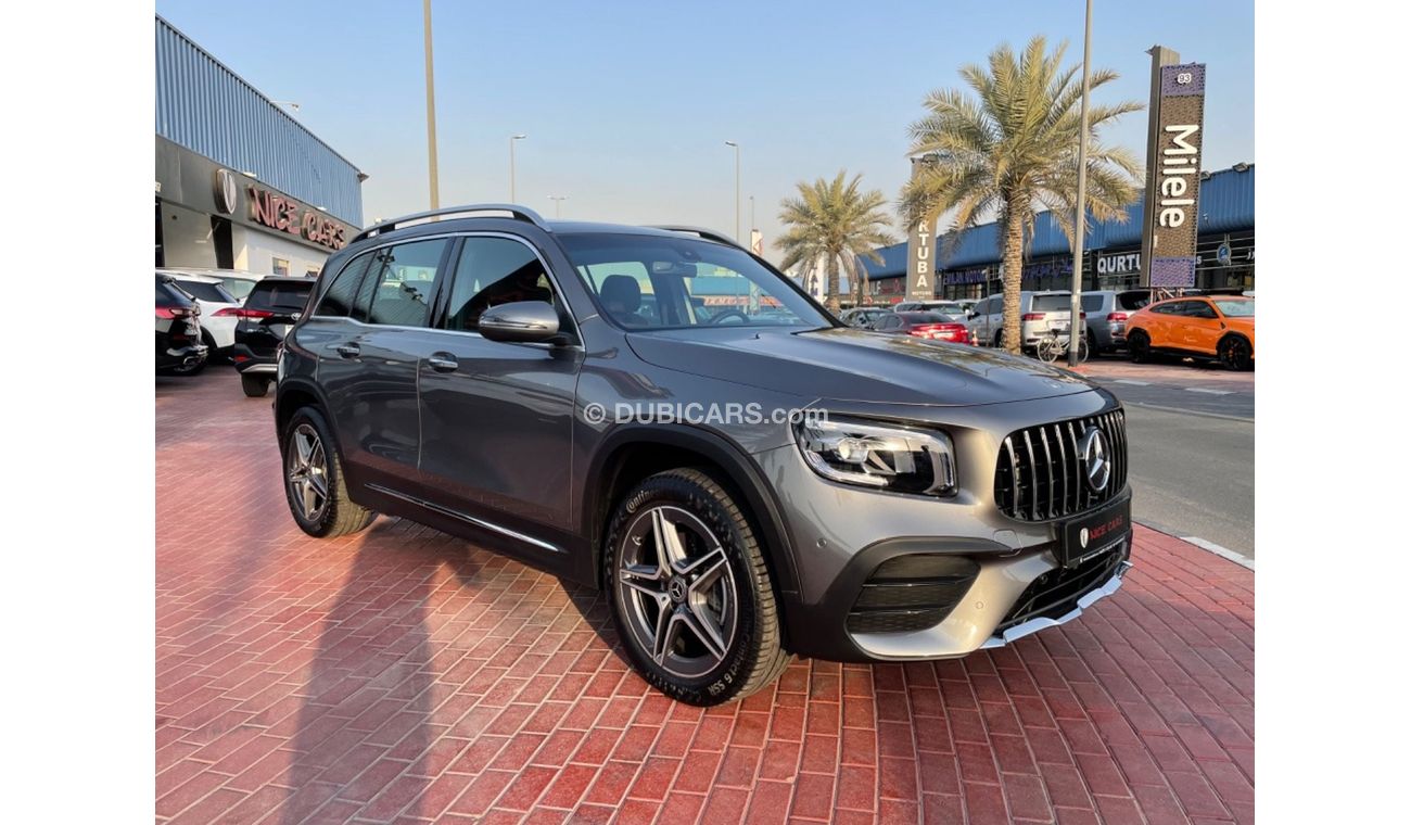 Used Mercedes-Benz GLB 200 Std 2021 for sale in Dubai - 590653