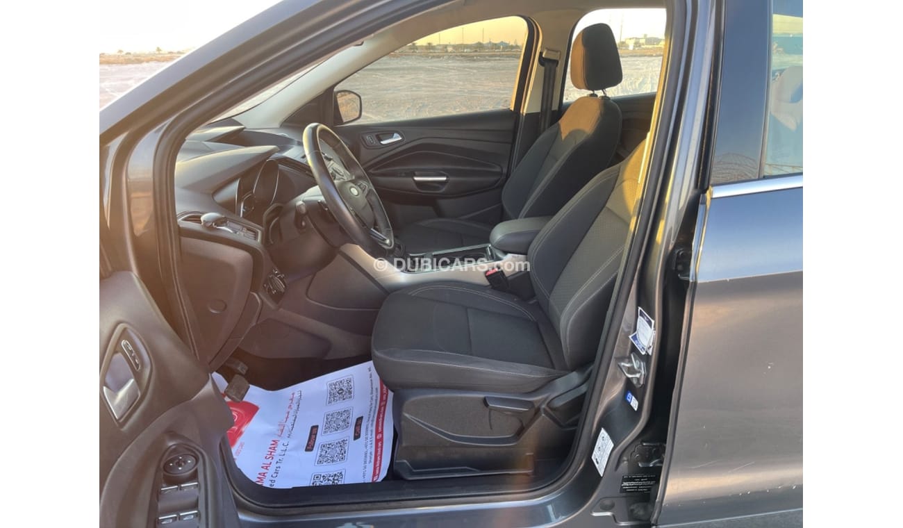 Used Ford Escape SE Banking facilities without the need for a first ...