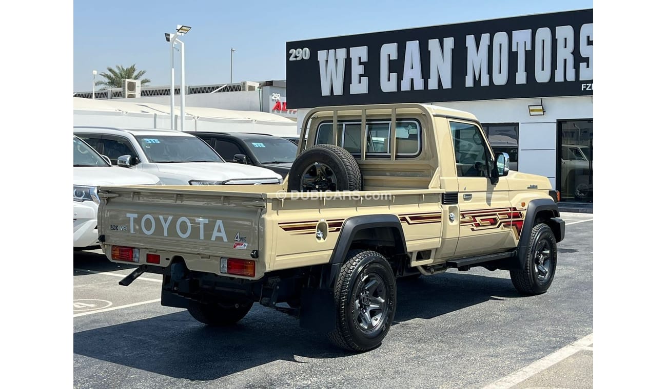 New Toyota Land Cruiser Pick Up LC79 SC PICKUP M/T 4.0L PTR FULL 2024 for sale in Dubai - 745113