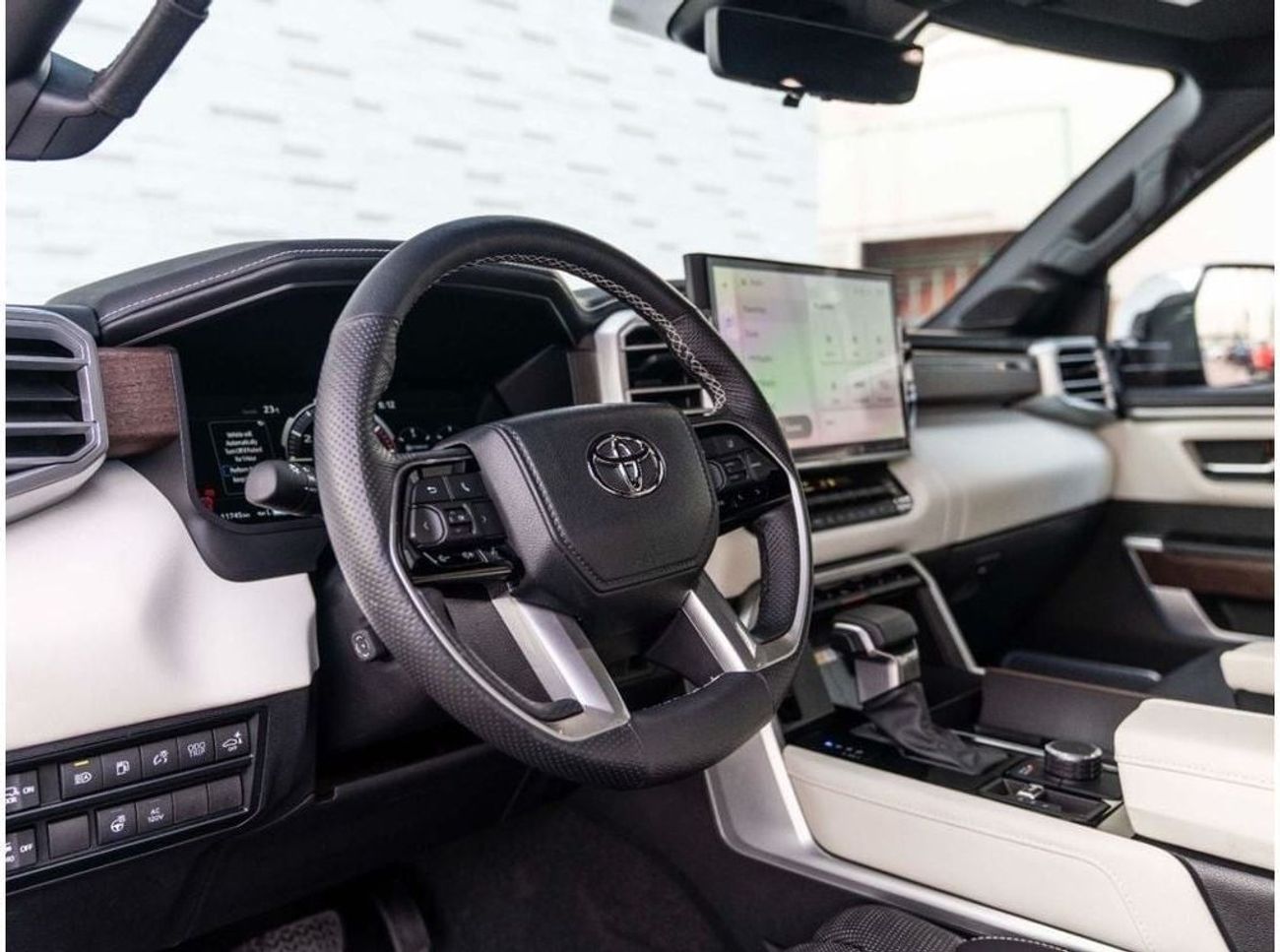 Used Toyota Sequoia CAPSTONE EDITION 2024 for sale in Dubai - 822356