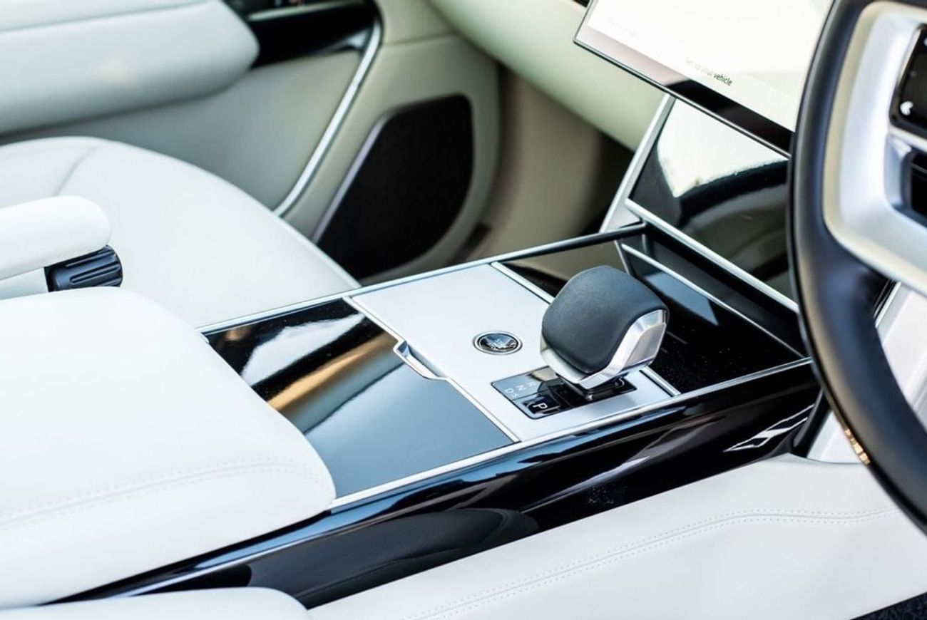 New Land Rover Range Rover Autobiography LWB P460 3.0L V6 PHEV 2024 for sale in Dubai - 814204