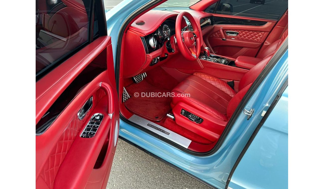 Used Bentley Bentayga First Edition 2017 for sale in Sharjah - 563754