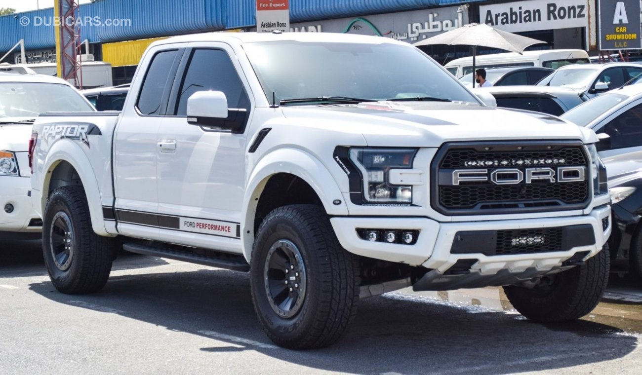 Used Ford F 150 Raptor 2017 for sale in Dubai - 411295
