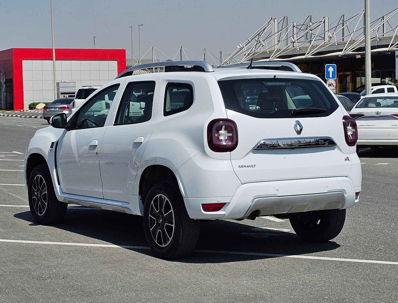 Used Renault Duster // 475 AED Monthly // MID OPTION (LOT # 45521) 2020 ...