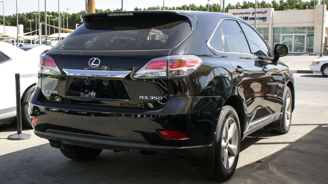 Used Lexus RX350 2014 for sale in Sharjah - 193394