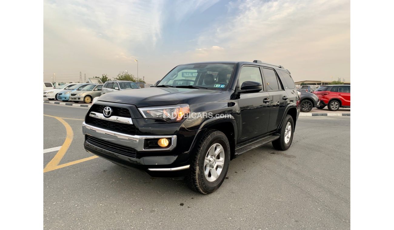 Used Toyota 4Runner 2019 for sale in Dubai - 500538