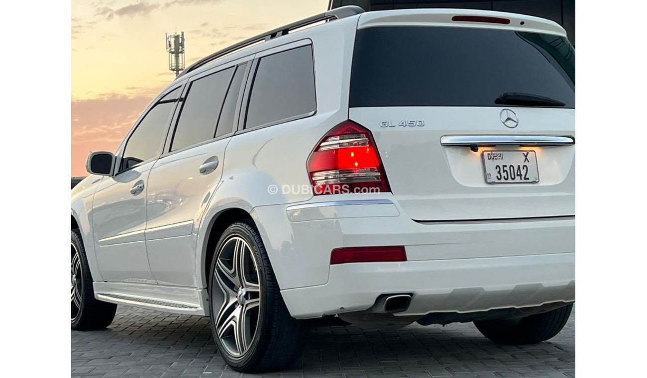 Used Mercedes-Benz GL 450 Gcc - Mercedes GL450 - 2008 2008 for sale in Sharjah - 626951
