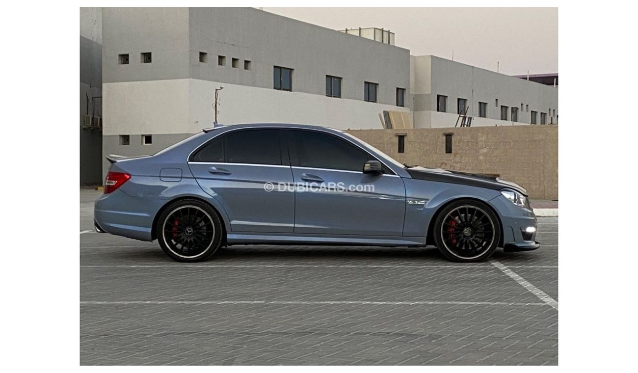 Used Mercedes-Benz C 63 AMG 2007 for sale in Dubai - 540436