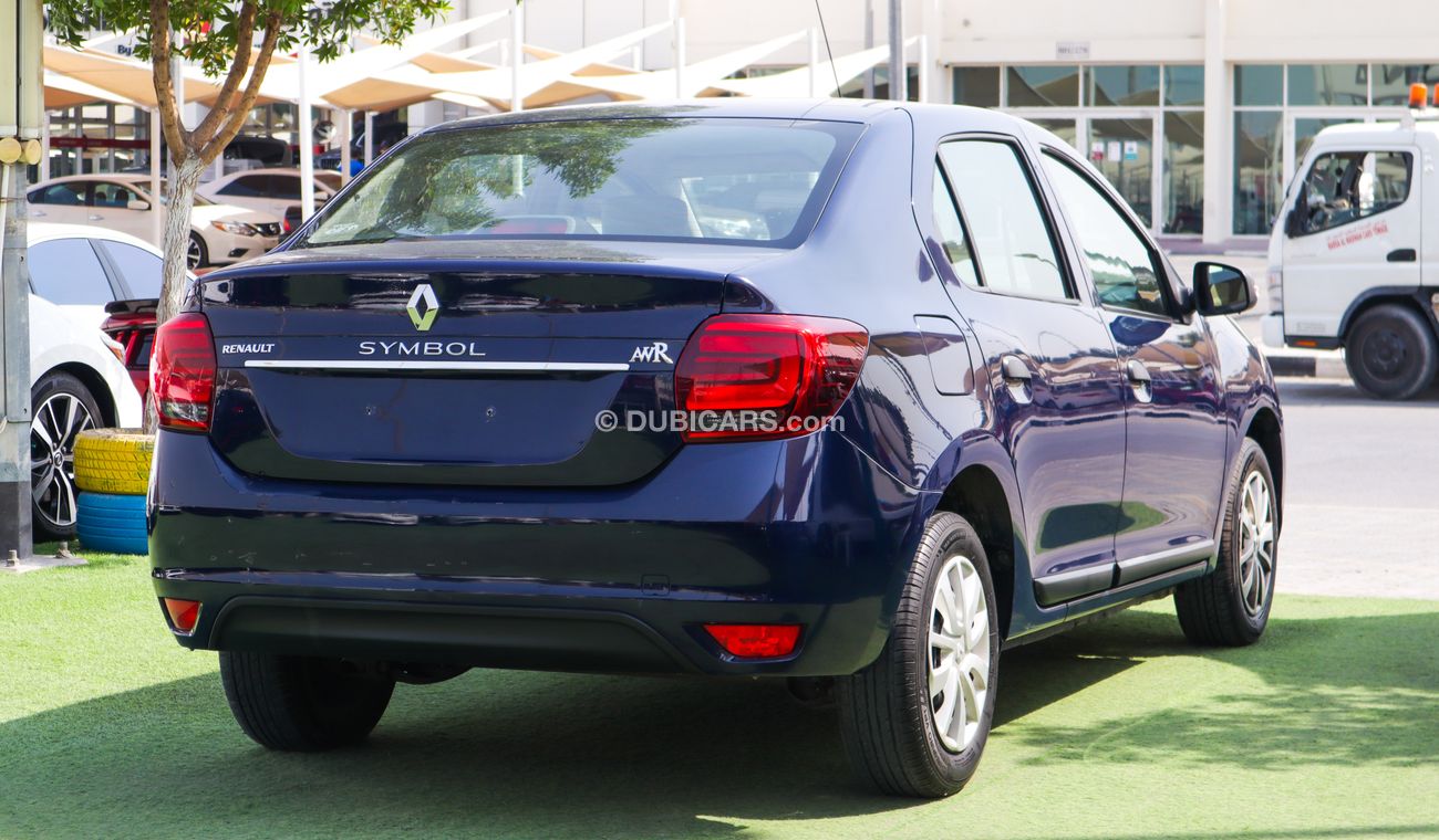Used Renault Symbol 2019 for sale in Sharjah - 471556