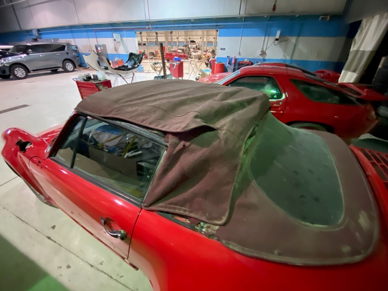 Used Porsche 964 C2 Restoration Project 1992 for sale in Dubai - 703964