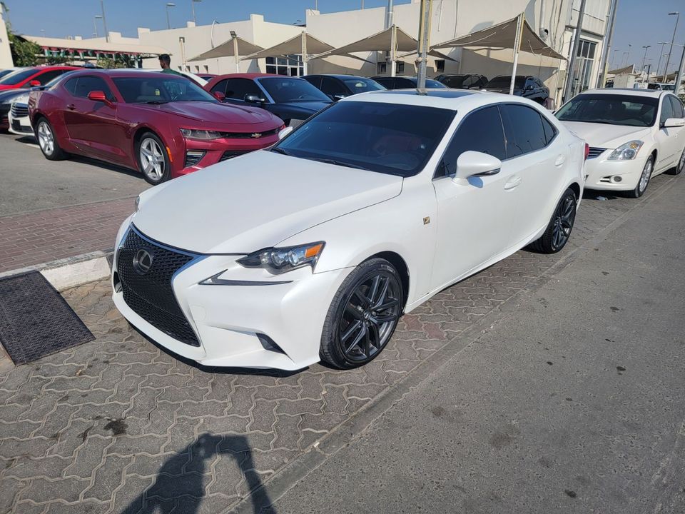 Used Lexus IS250 2014 for sale in Sharjah - 703000