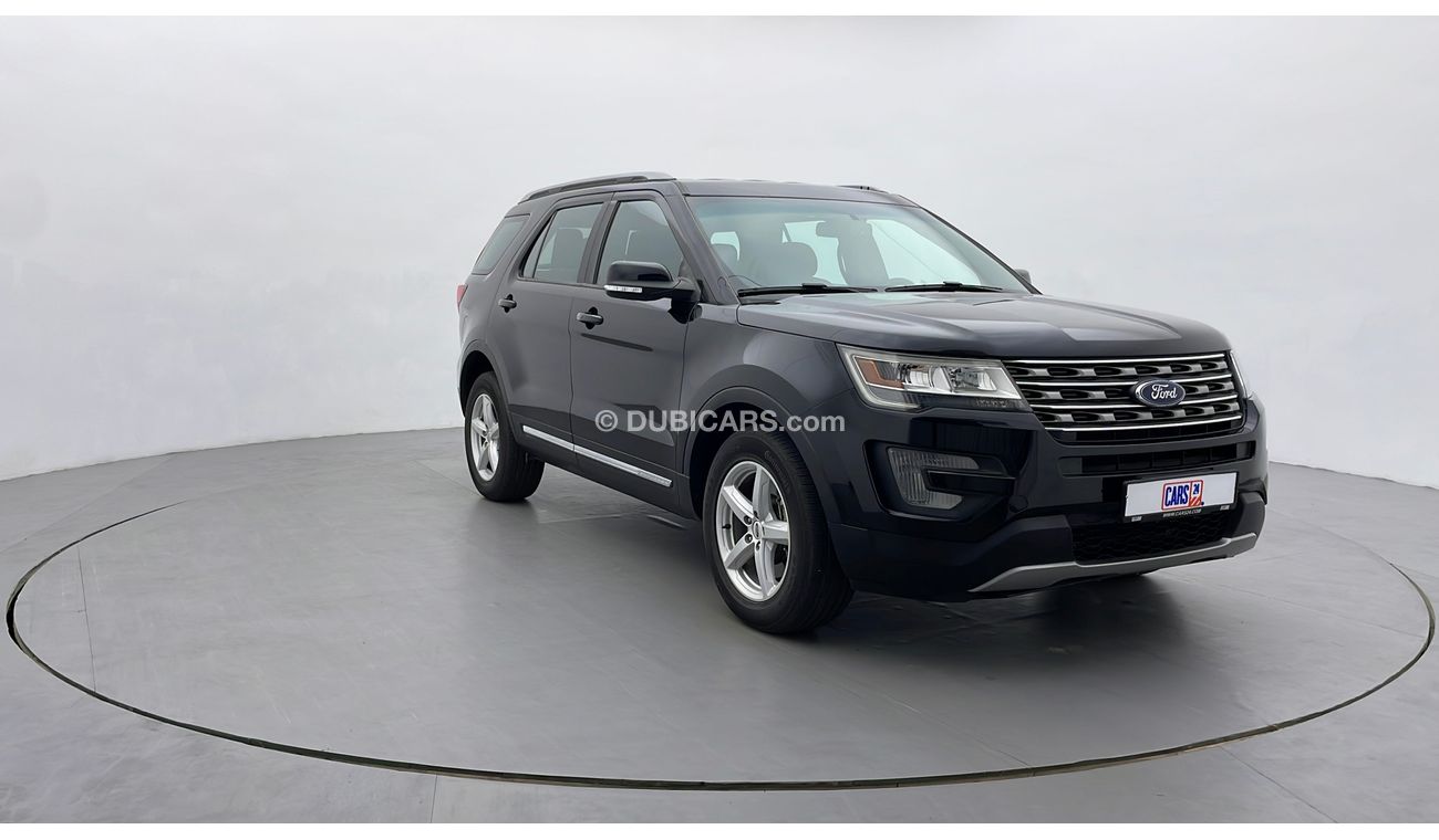 Used Ford Explorer 3.5 2017 for sale in Dubai - 521500