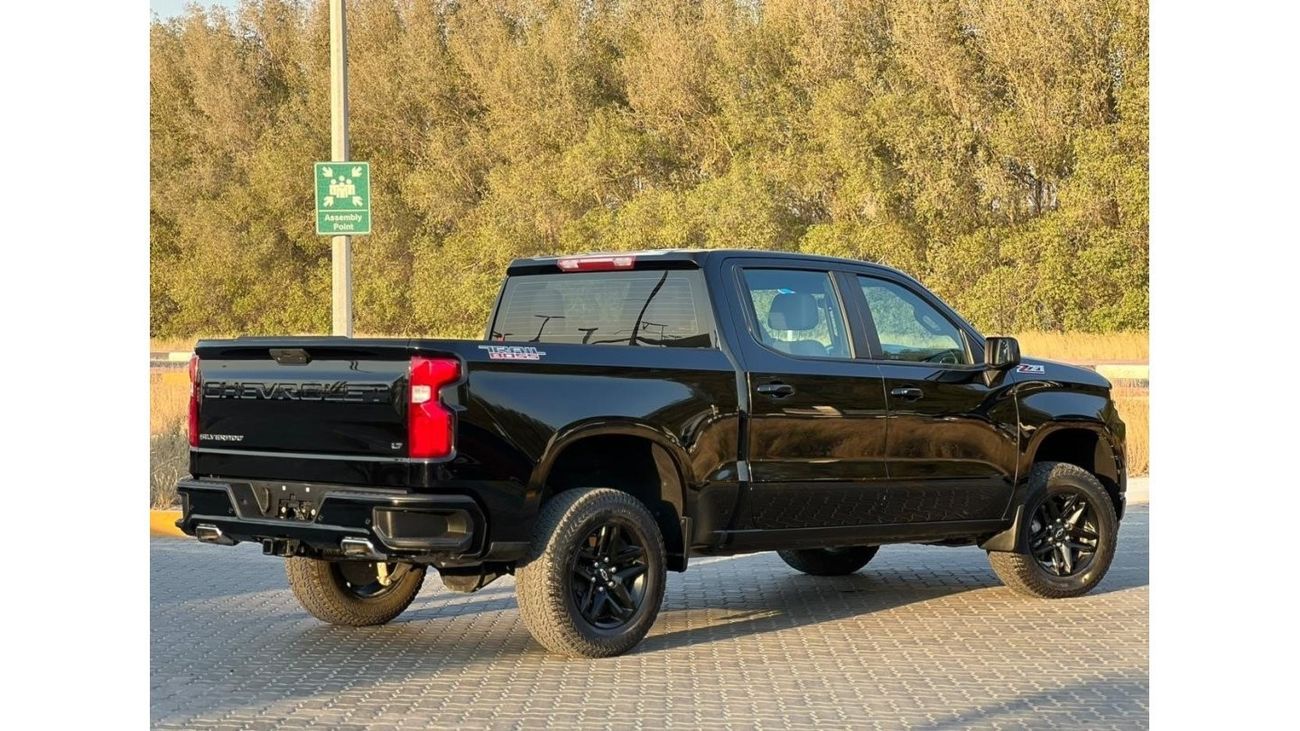 Used Chevrolet Silverado High Country 2021 for sale in Sharjah - 751762