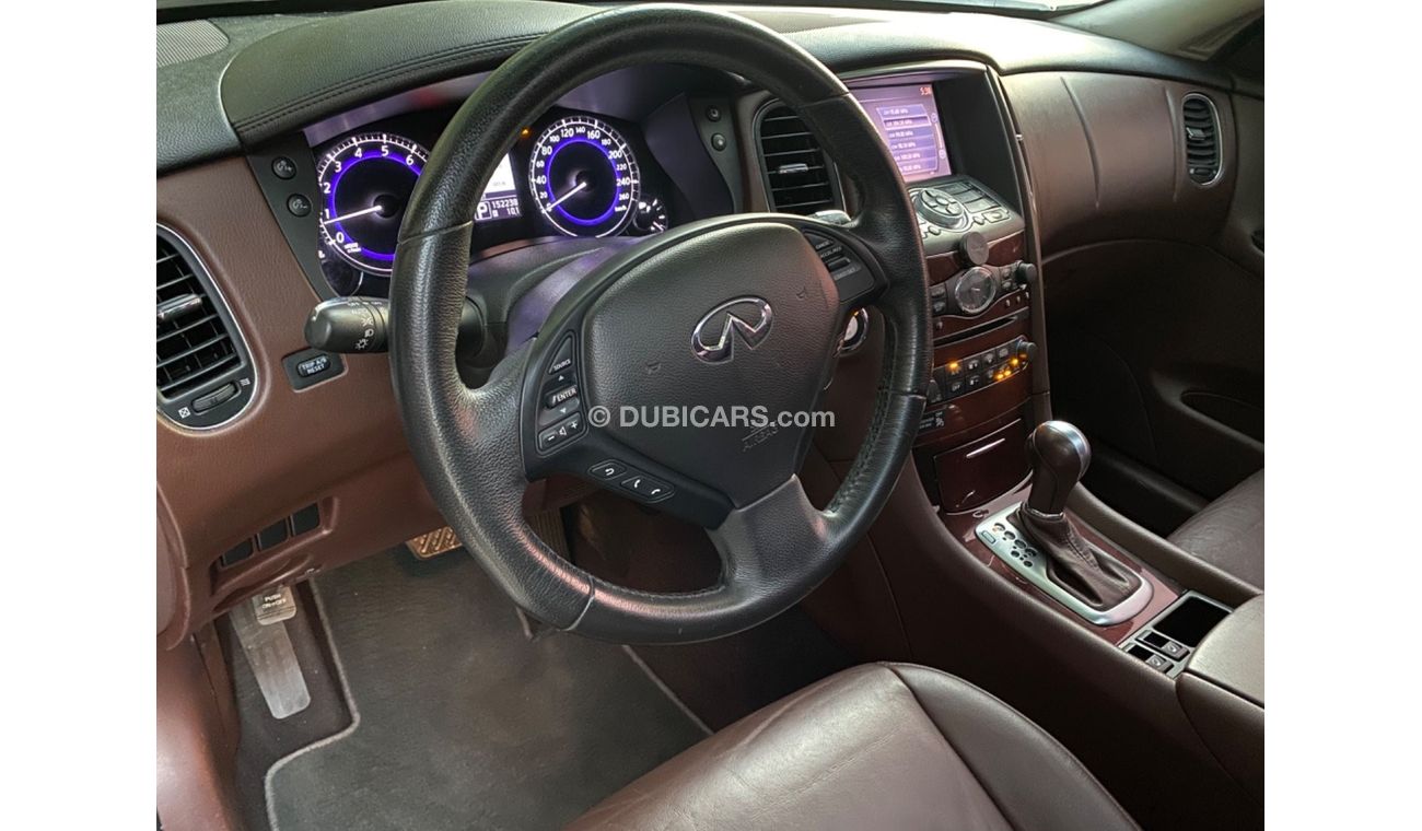 Used Infiniti QX50 2015 for sale in Sharjah - 551310