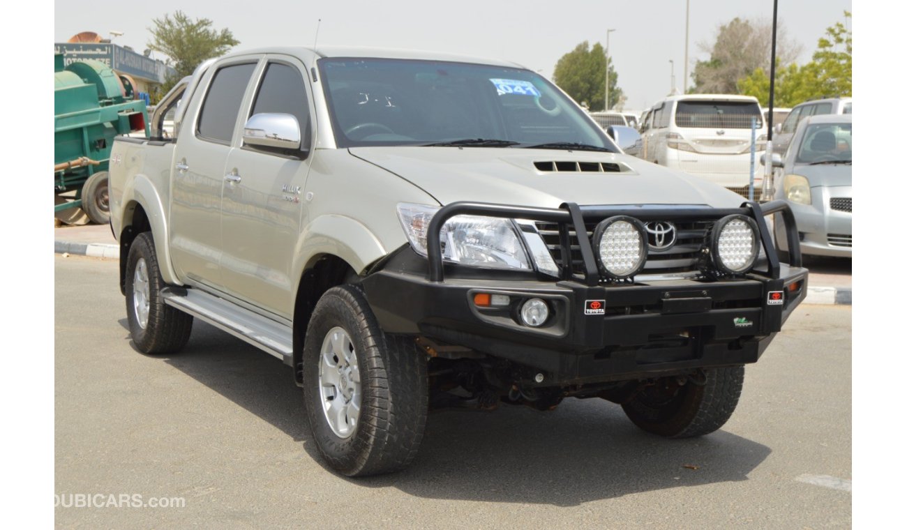 Used Toyota Hilux Full option clean car SR5 2012 for sale in Dubai - 539414