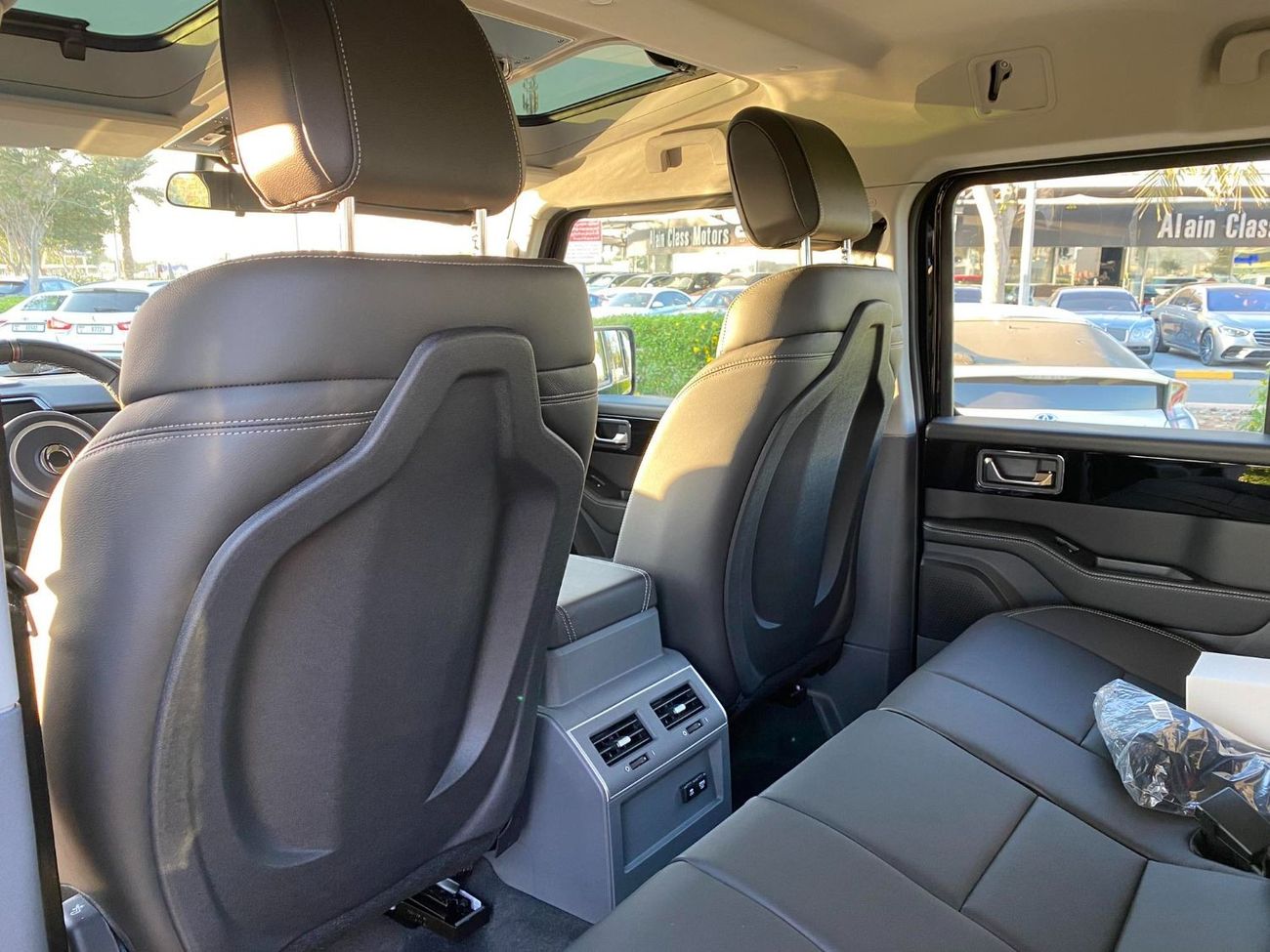 New INEOS Grenadier GCC SPEC UNDER WARRANTY 2023 for sale in Dubai - 709782