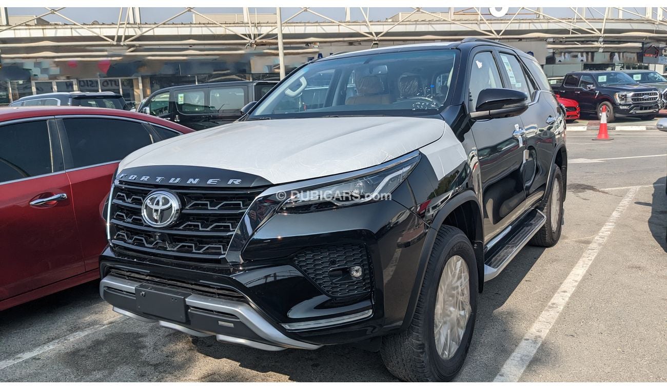 New Toyota Fortuner VXR Limited 4.0L AT 2023 for sale in Dubai - 557320