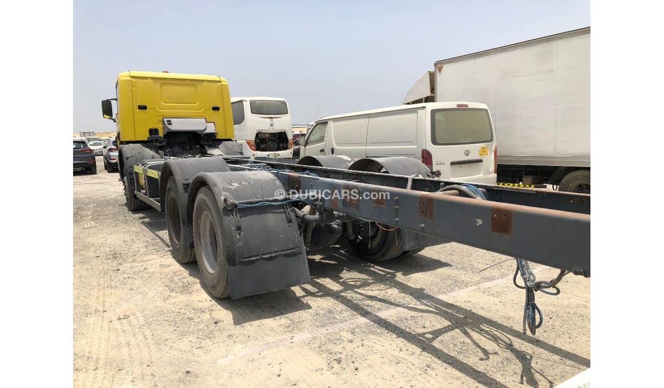 Used Scania P270 truck 6x2, model:2005 2005 for sale in Sharjah - 341885