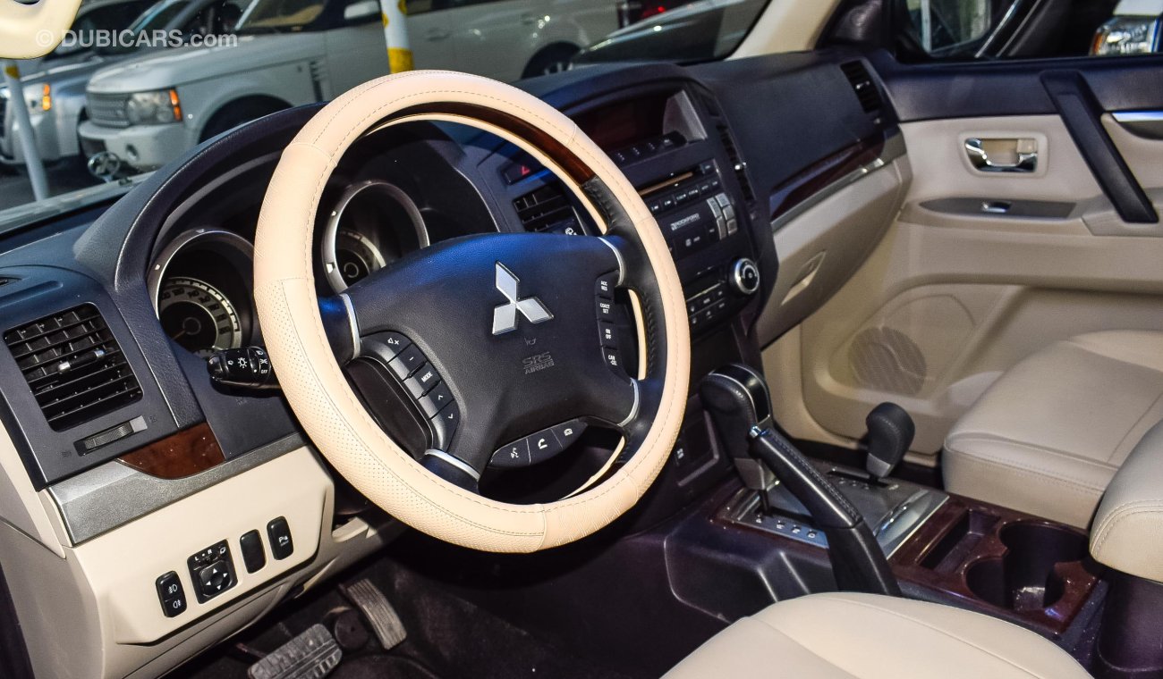 Used Mitsubishi Pajero Gulf number one 3800 - leather - hatch - rear ...