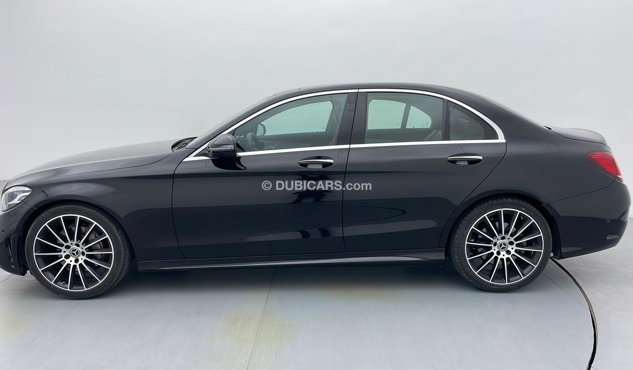 Used Mercedes-Benz C200 2 2020 for sale in Dubai - 507529