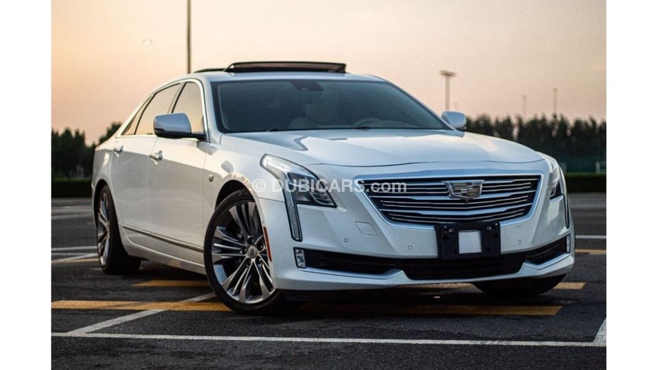 Used Cadillac CT6 Platinum 2017 for sale in Dubai - 589870