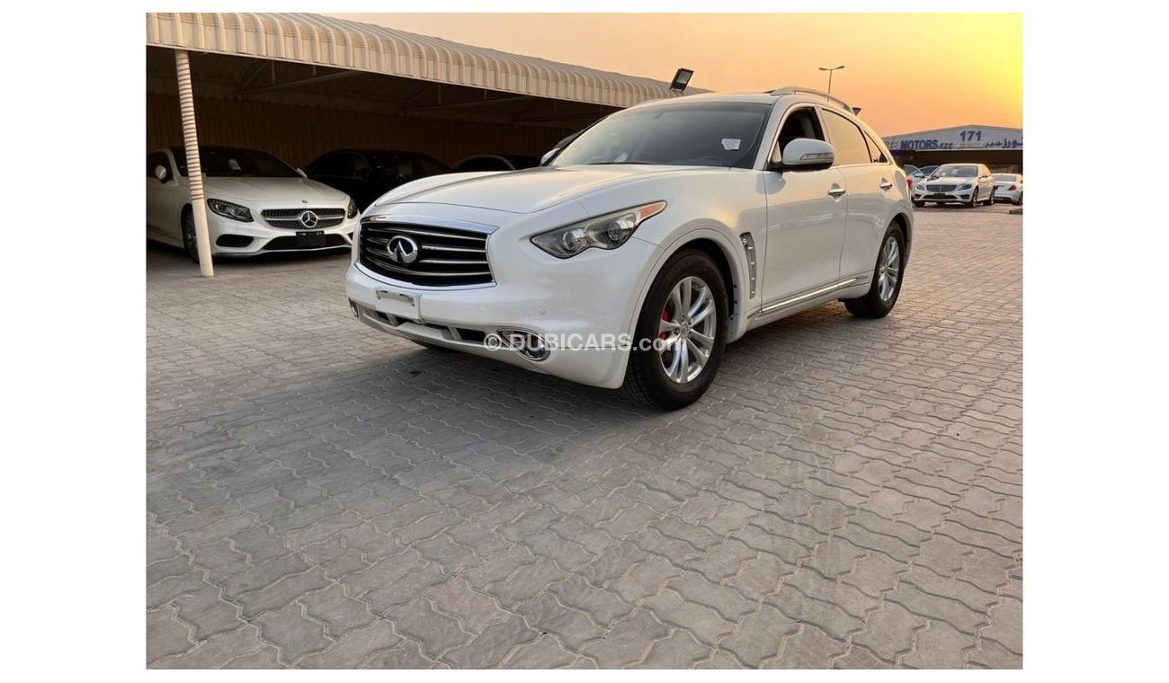 Used Infiniti FX37 IMPORT JAPAN VCC 2013 for sale in Dubai - 644318