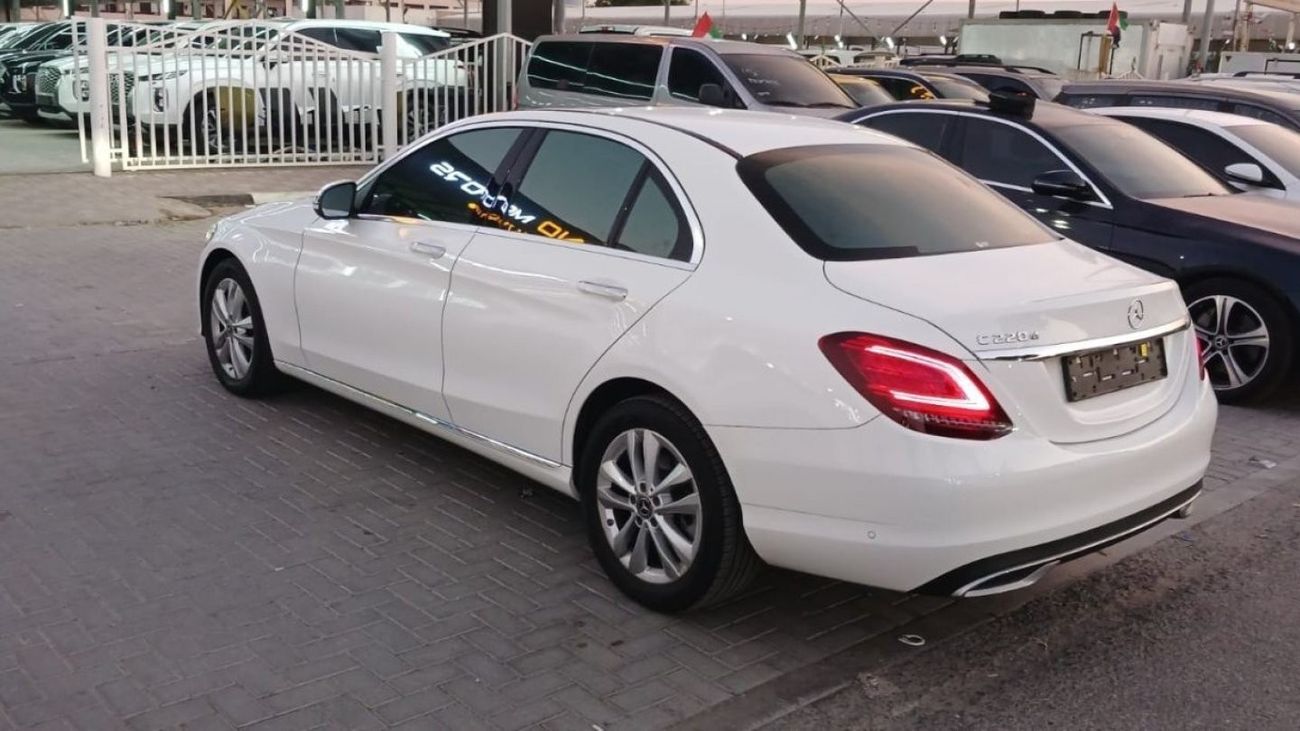 Used Mercedes-Benz C 220 2019 for sale in Dubai - 705982