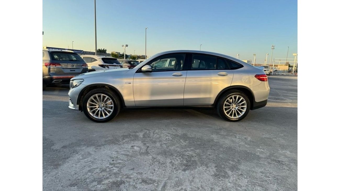 Used Mercedes-Benz GLC 43 2017 for sale in Dubai - 718254