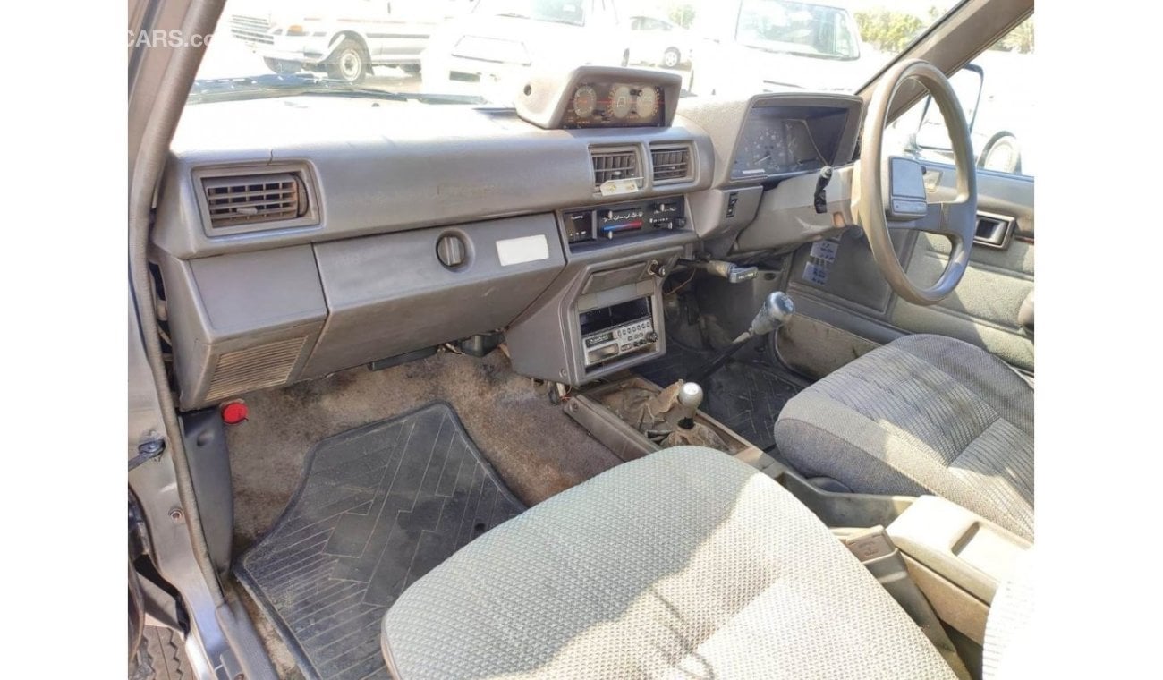 Used Toyota Hilux LN65-0058137 1987 for sale in Dubai - 563228