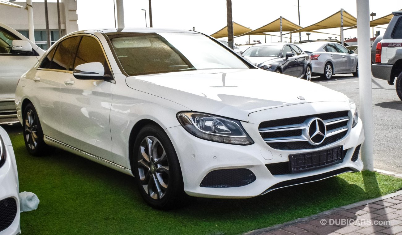 Used Mercedes-Benz C200 2016 for sale in Sharjah - 193597