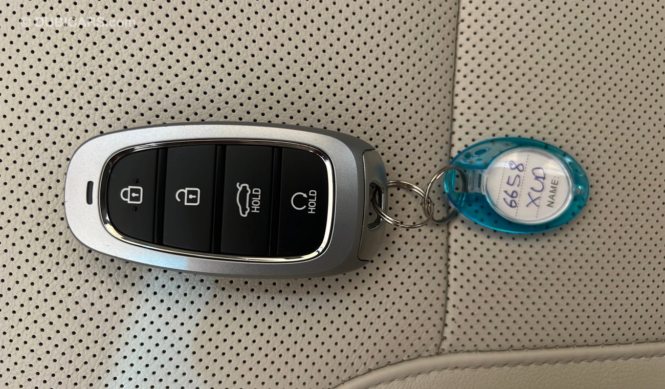 Used Hyundai Azera 3500 2021 for sale in Dubai - 566957