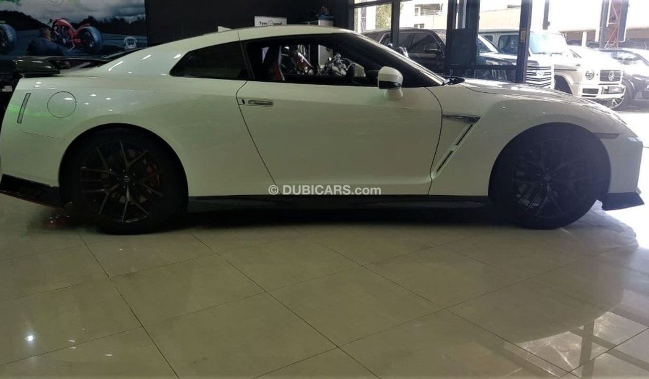 Used Nissan GTR NISSAN GT-R 2017 MODEL GCC CAR WITH 46000 KM ONLY 2017 ...