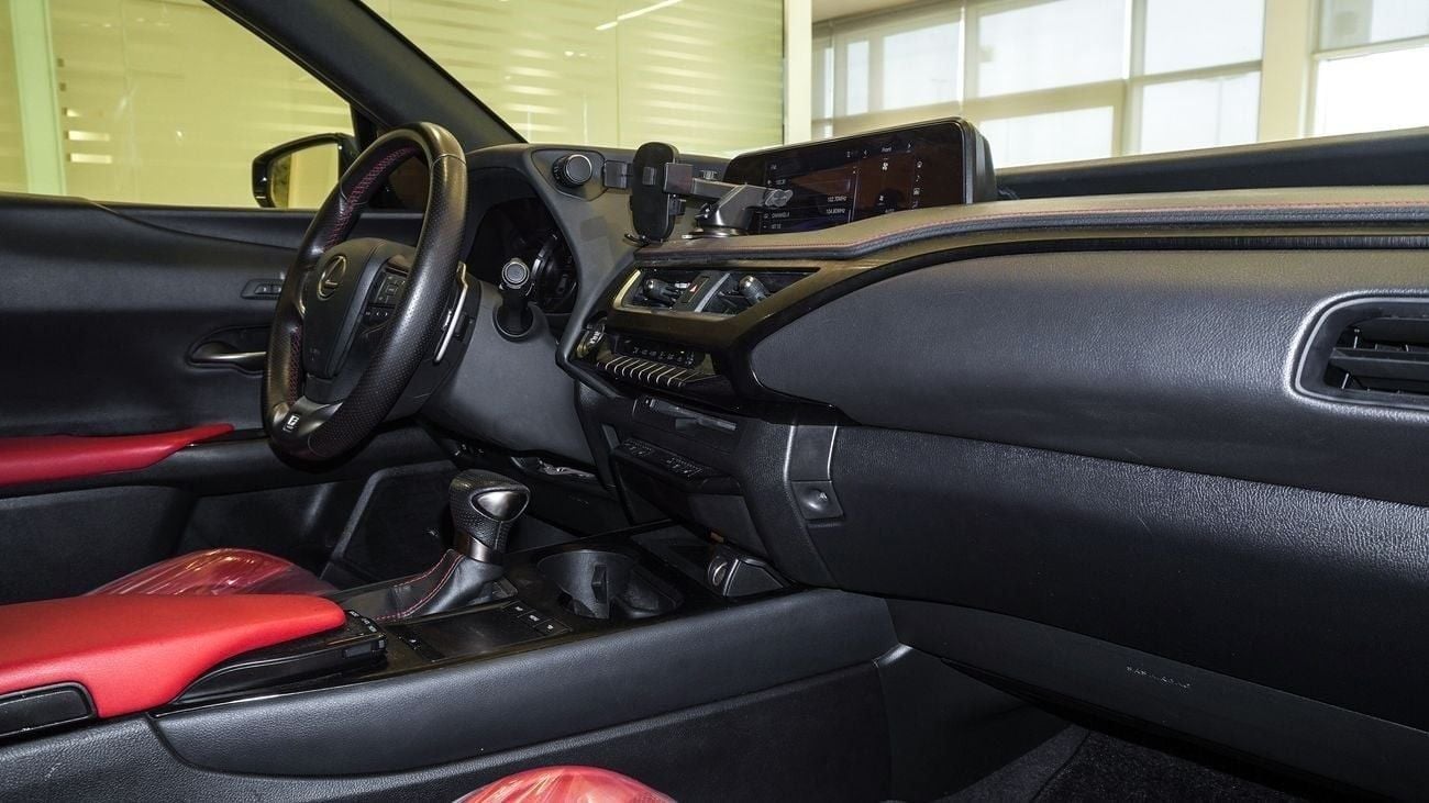 Used Lexus UX200 F Sport Platinum 2.0L (160 HP) 2019 for sale in Dubai ...