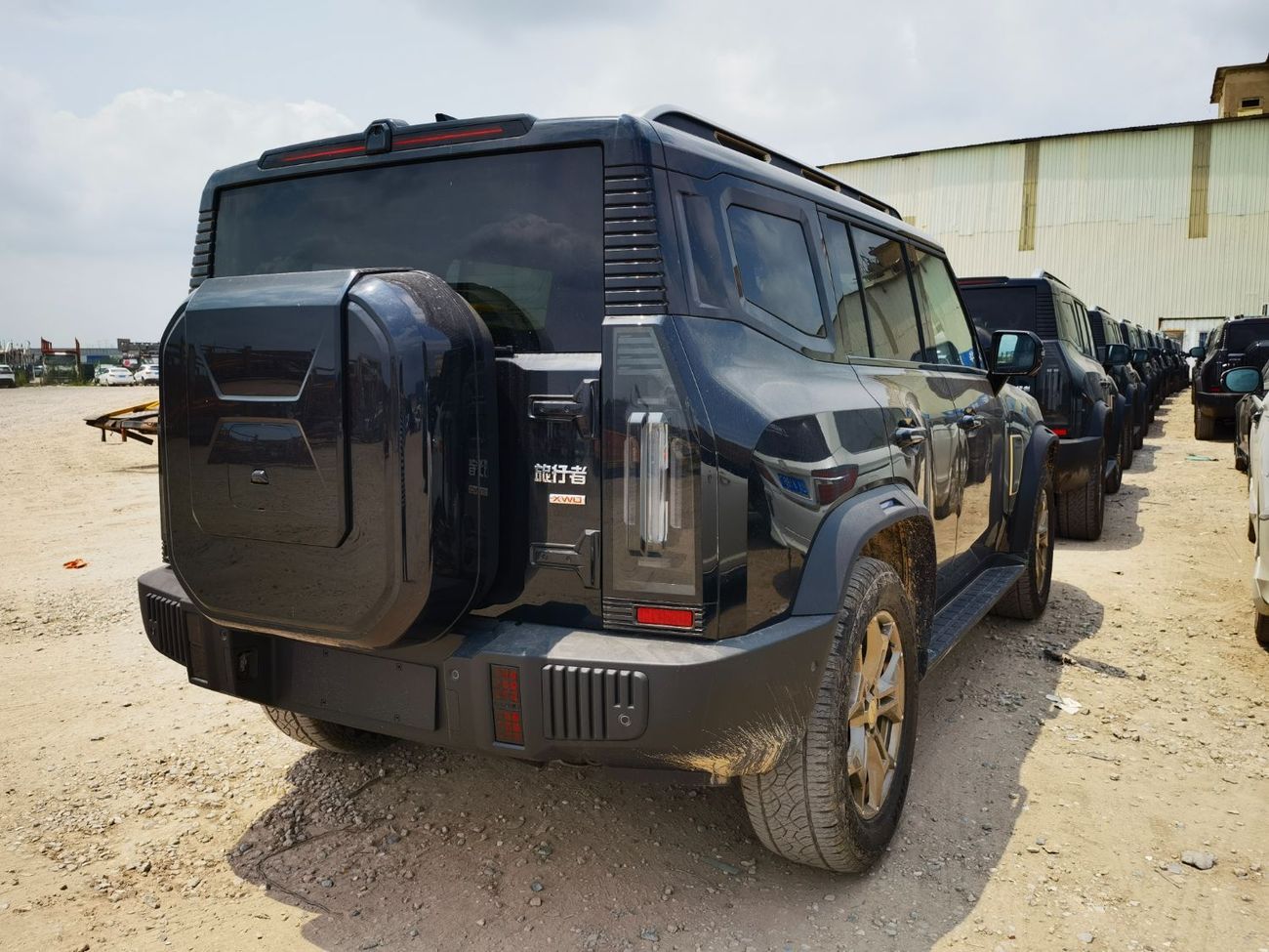 جديدة جيتور T2 8AT full option 2025 للبيع في دبي - 860903