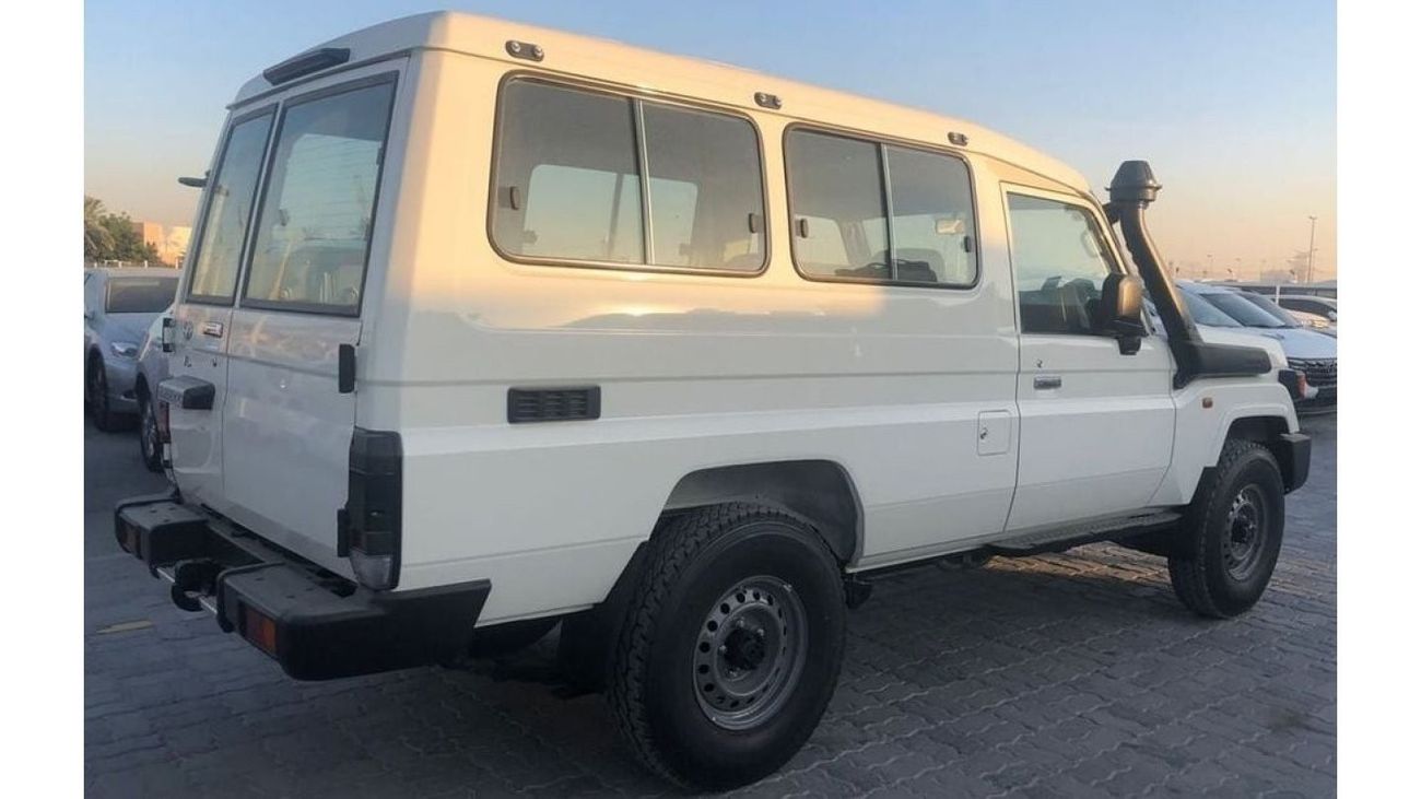 New Toyota Land Cruiser Hard Top TOYOTA LAND CRUISER 78 HARDTOP V6 4.0L 4WD 9-SEATER AUTOMATIC ...