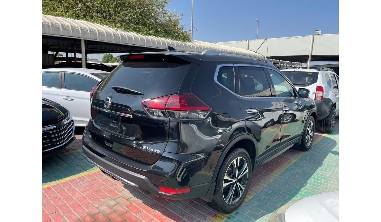 مستعملة نيسان روج SV 2019 للبيع في دبي - 791244