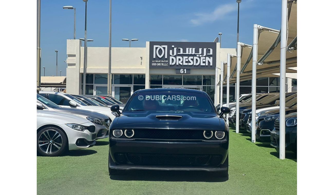 Used Dodge Challenger R/T Plus 2020 for sale in Dubai - 609862