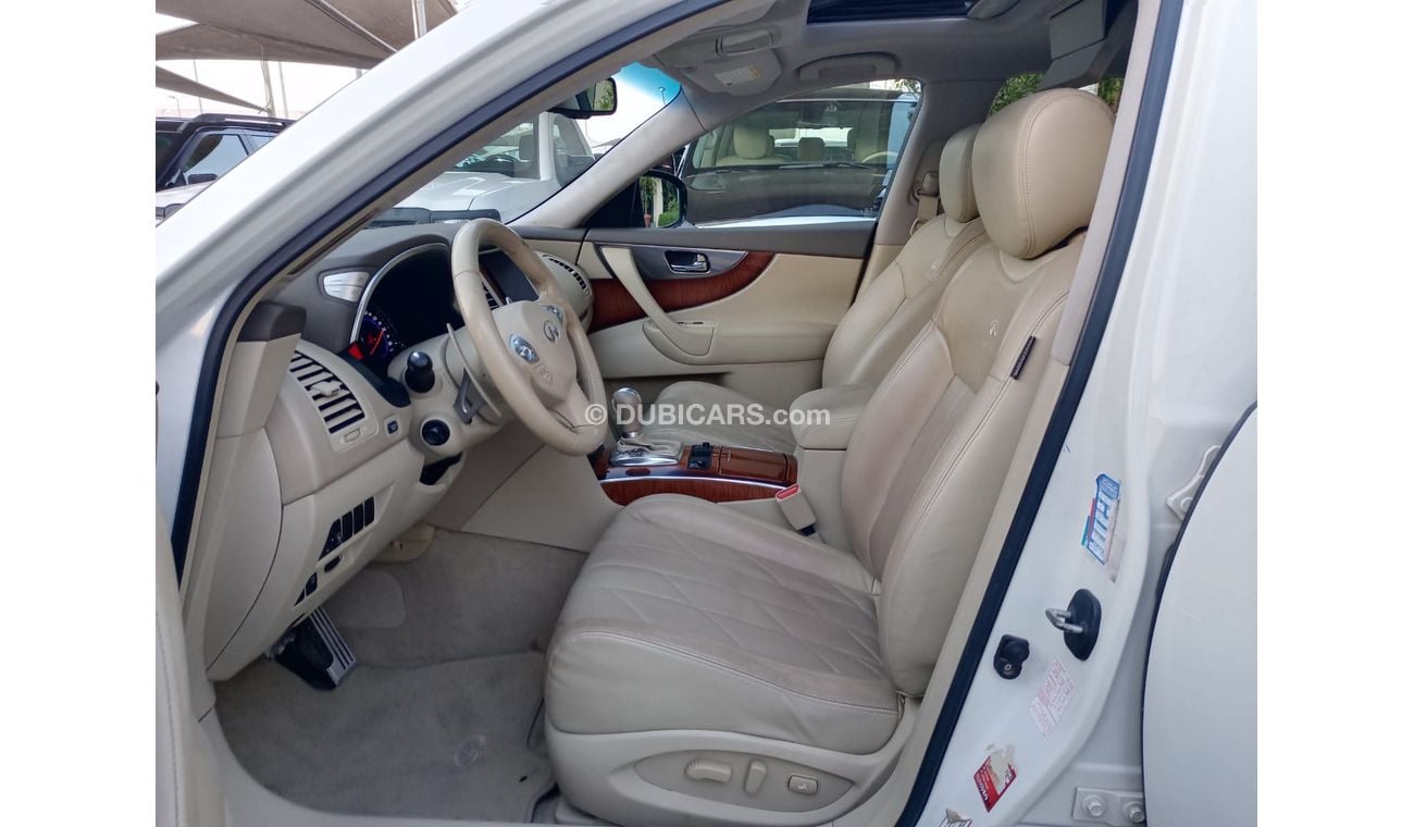 Used Infiniti FX35 Gulf model 2010, five cameras, leather hatch, cruise ...