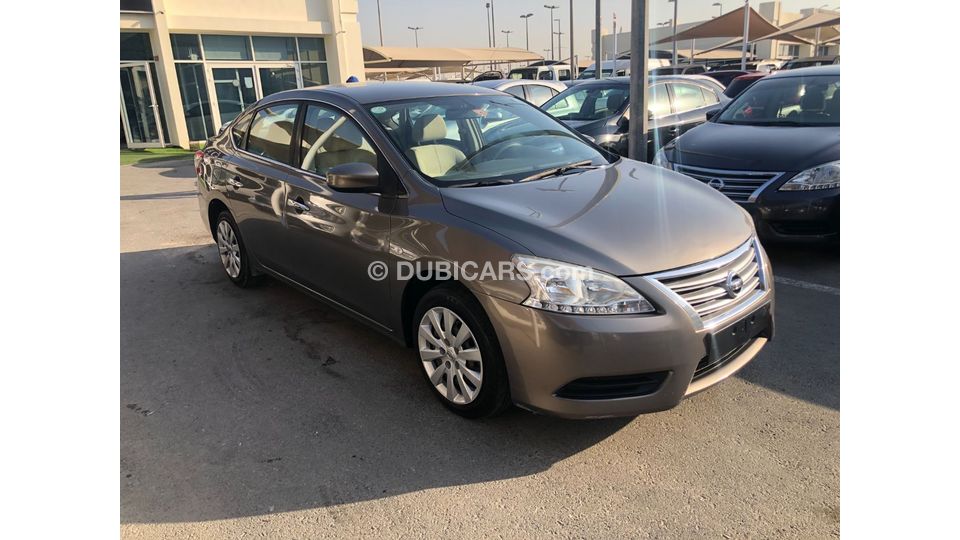 Nissan Sentra GCC for sale: AED 23,000. Grey/Silver, 2016