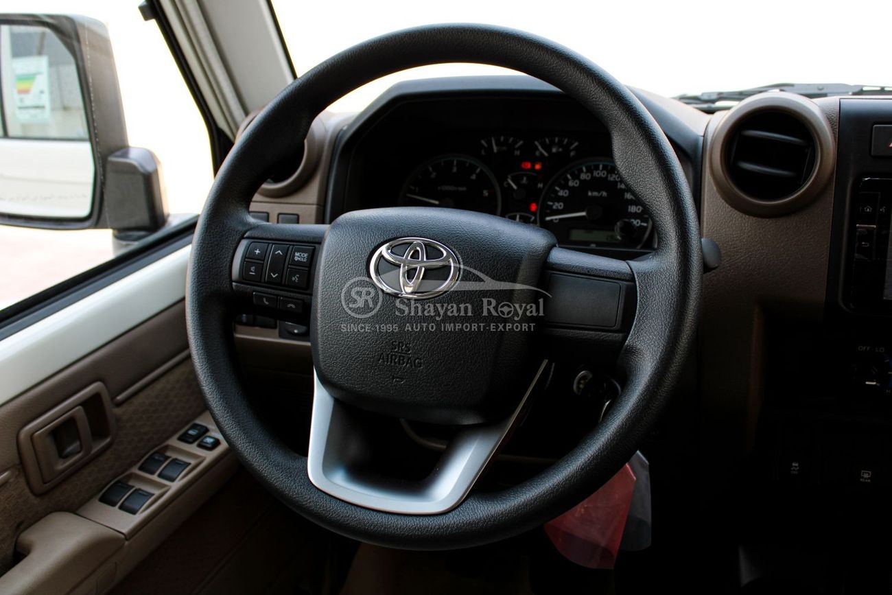 جديدة تويوتا لاند كروزر هارد توب LHD LC76 4.5L TDSL-E V8 4WD 5DR 5S MT 2024MY 2024 للبيع في دبي ...