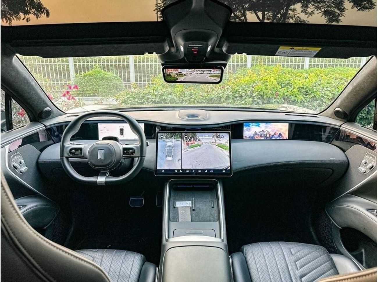 Used 2023 USED AVATR 11 AWD / 90 kWH / WLTC (580 KM) / LAW MILEAGE (16,000 KM) / WARRANTY 2023 ...