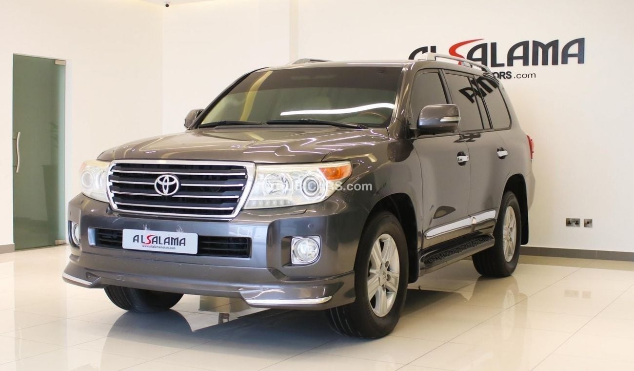 Used Toyota Land Cruiser GXR 2013 for sale in Dubai - 548030