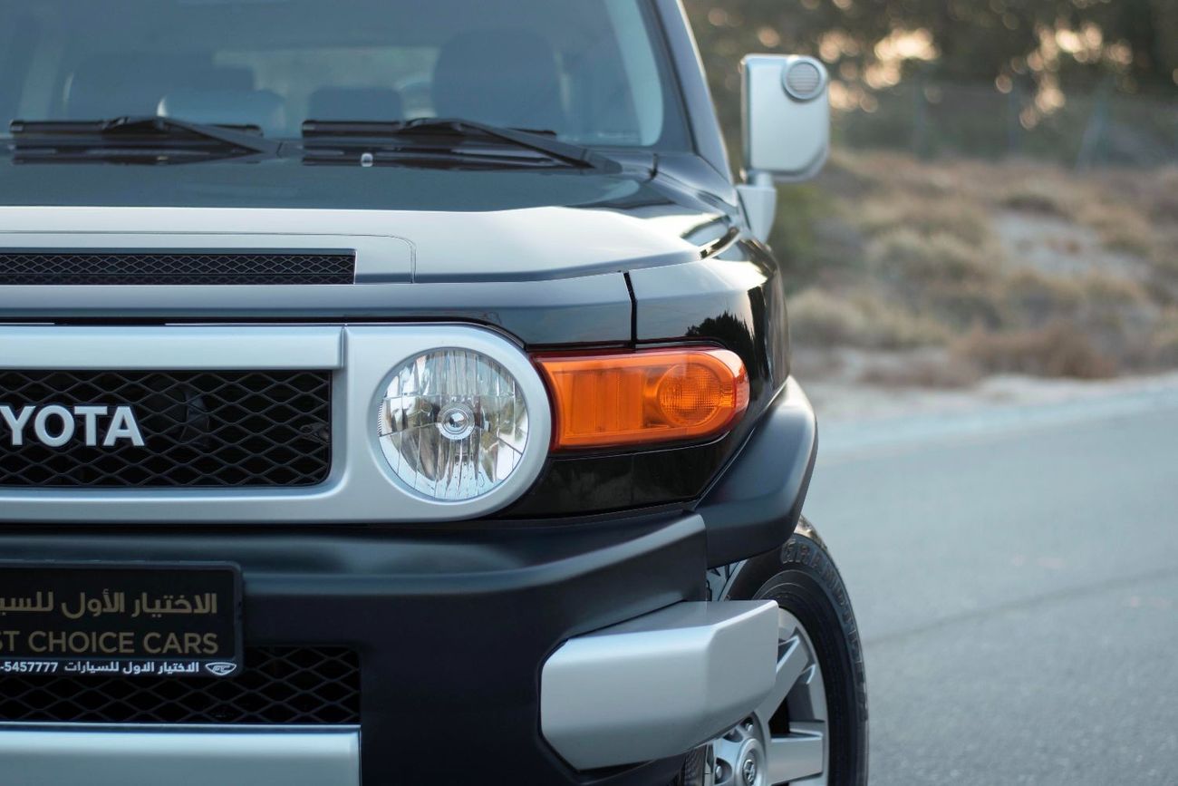 مستعملة تويوتا إف جي كروزر GXR 4.0L A/T AED 2,307/month 2017 | TOYOTA FJ CRUISER | GXR 4.0L GCC ...