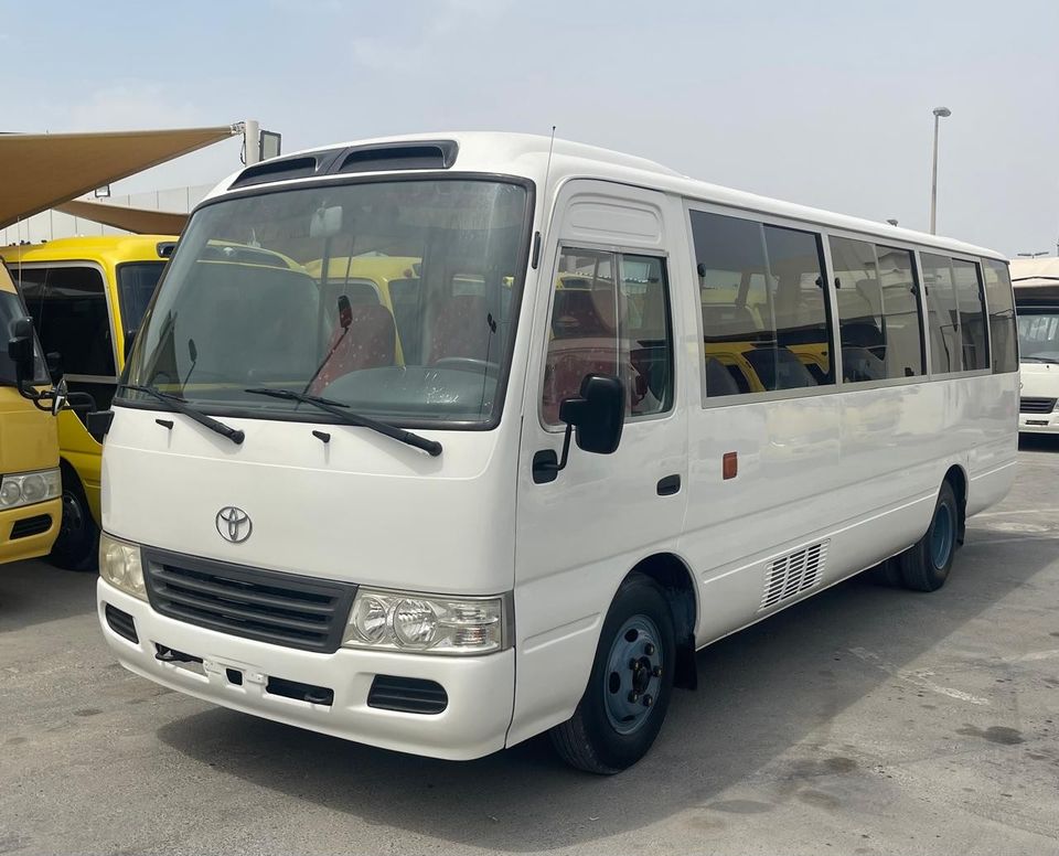 Used Toyota Coaster 2011 for sale in Dubai - 729875
