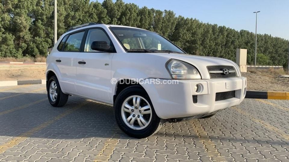 Used Hyundai Tucson 2008 V6 4x4 Ref#728 2008 for sale in Sharjah - 411863
